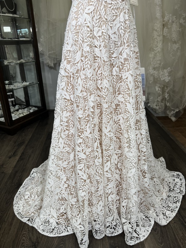 Pronovias, DARNELL Sample Wedding Dress Save 64% - Stillwhite