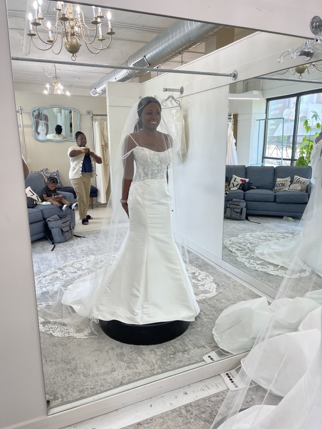 Stella York New Wedding Dress Save 31% - Stillwhite