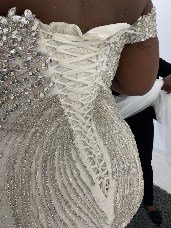 Ellaz Bridal New Wedding Dress Save 41% - Stillwhite