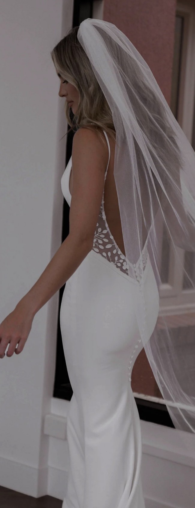 Made With Love, Valley Sample Wedding Dress Save 63% - Stillwhite