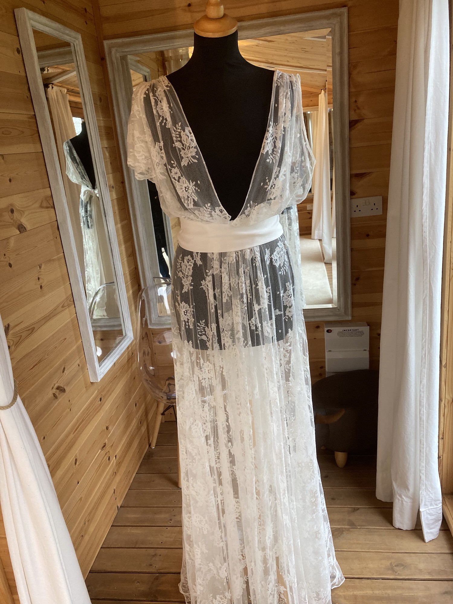 Charlie Brear Sample Wedding Dress Save 48% - Stillwhite
