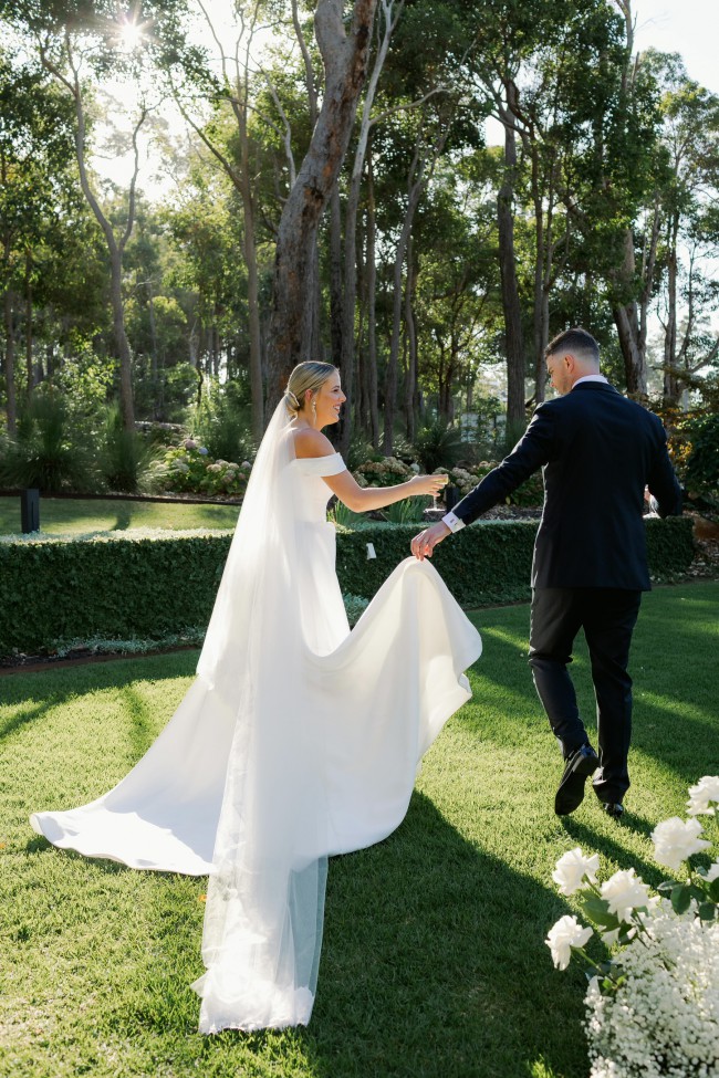 Chosen By KYHA, Davis Dress Wedding Dress Save 48% - Stillwhite