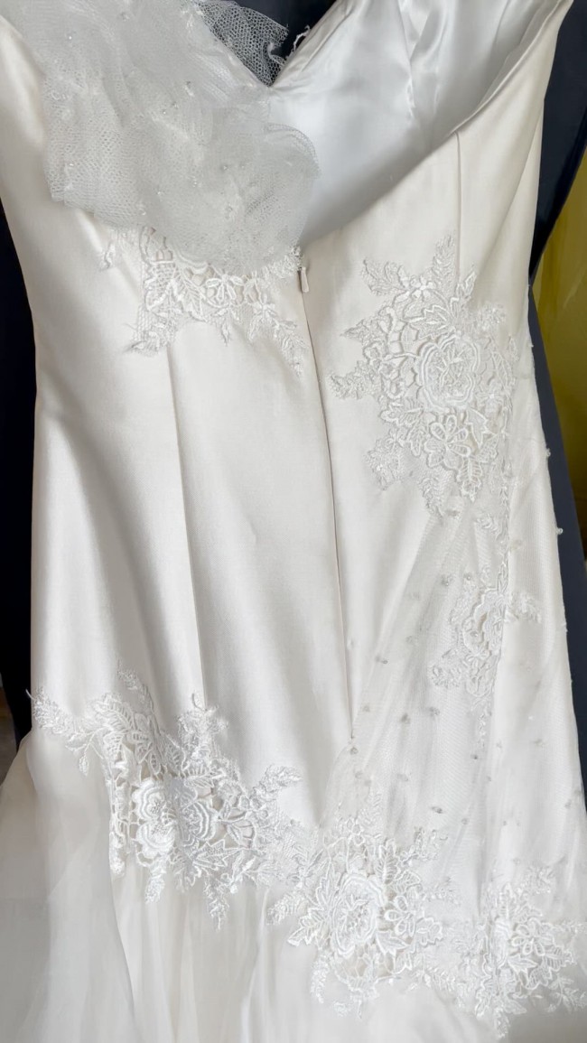 Sharon Cunningham Sample Wedding Dress Save 67% - Stillwhite