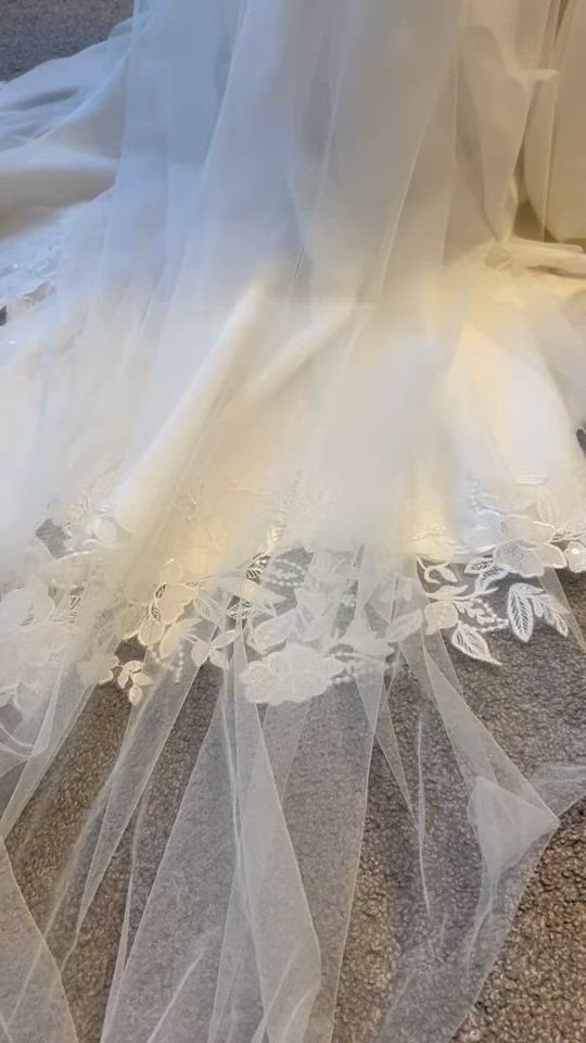 Justin Alexander New Wedding Dress Save 37% - Stillwhite