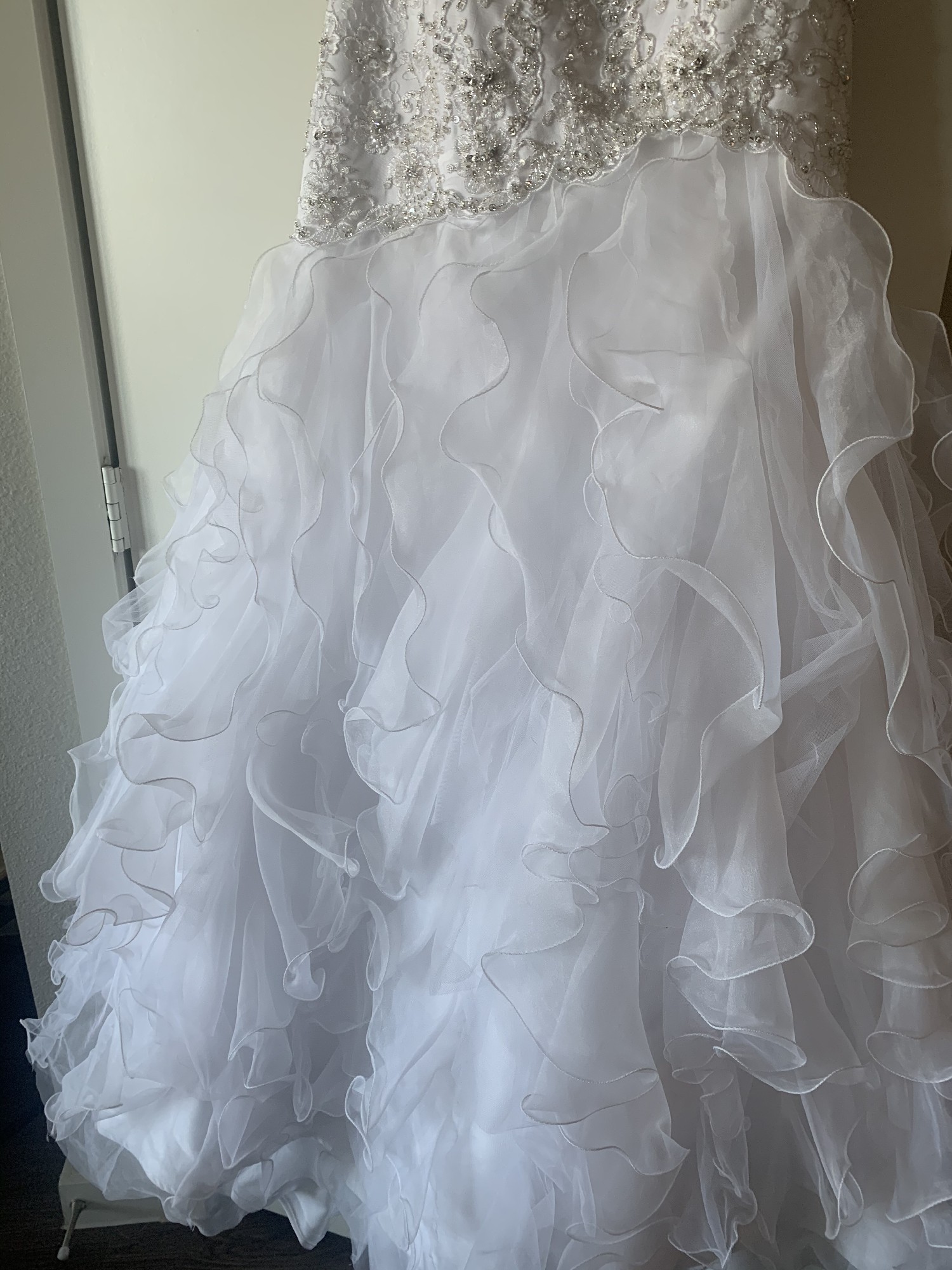 Madison Collection 4500 New Wedding Dress Save 93% - Stillwhite