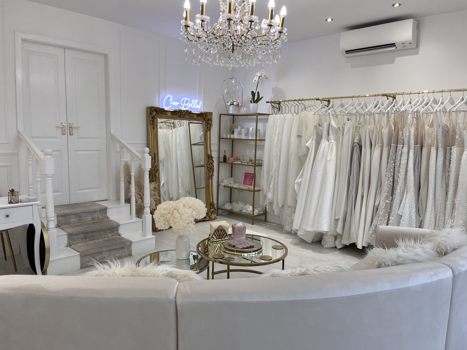 Isabella’s Closet on Stillwhite