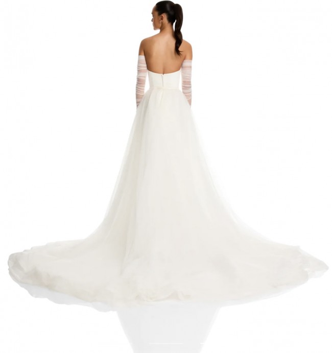 Chosen By KYHA Lucia Gown & Wren Over Skirt New Wedding Dress Save 33% ...