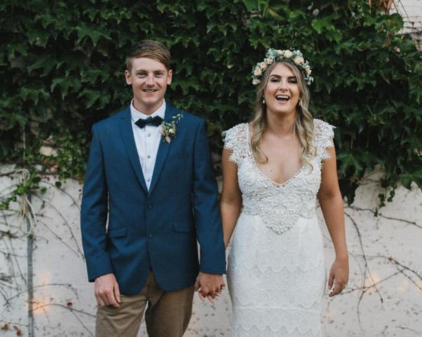 Anna Campbell Ruby Preowned Wedding Dress Save 56% - Stillwhite