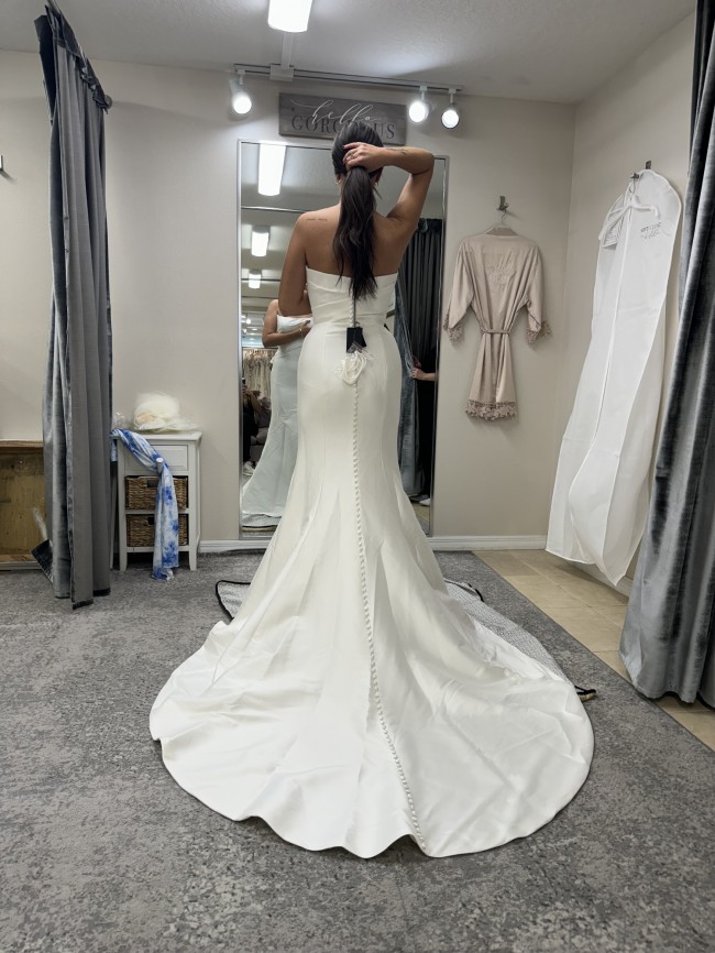 Justin Alexander New Wedding Dress Save 17% - Stillwhite