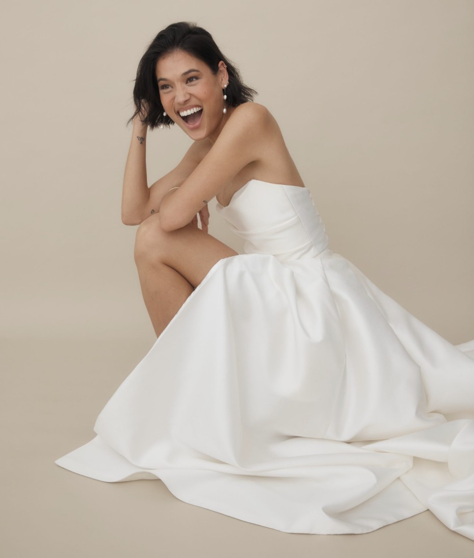 Karen Willis Holmes, Lou Lou & Elizabeth Sample Wedding Dress Save 45% ...