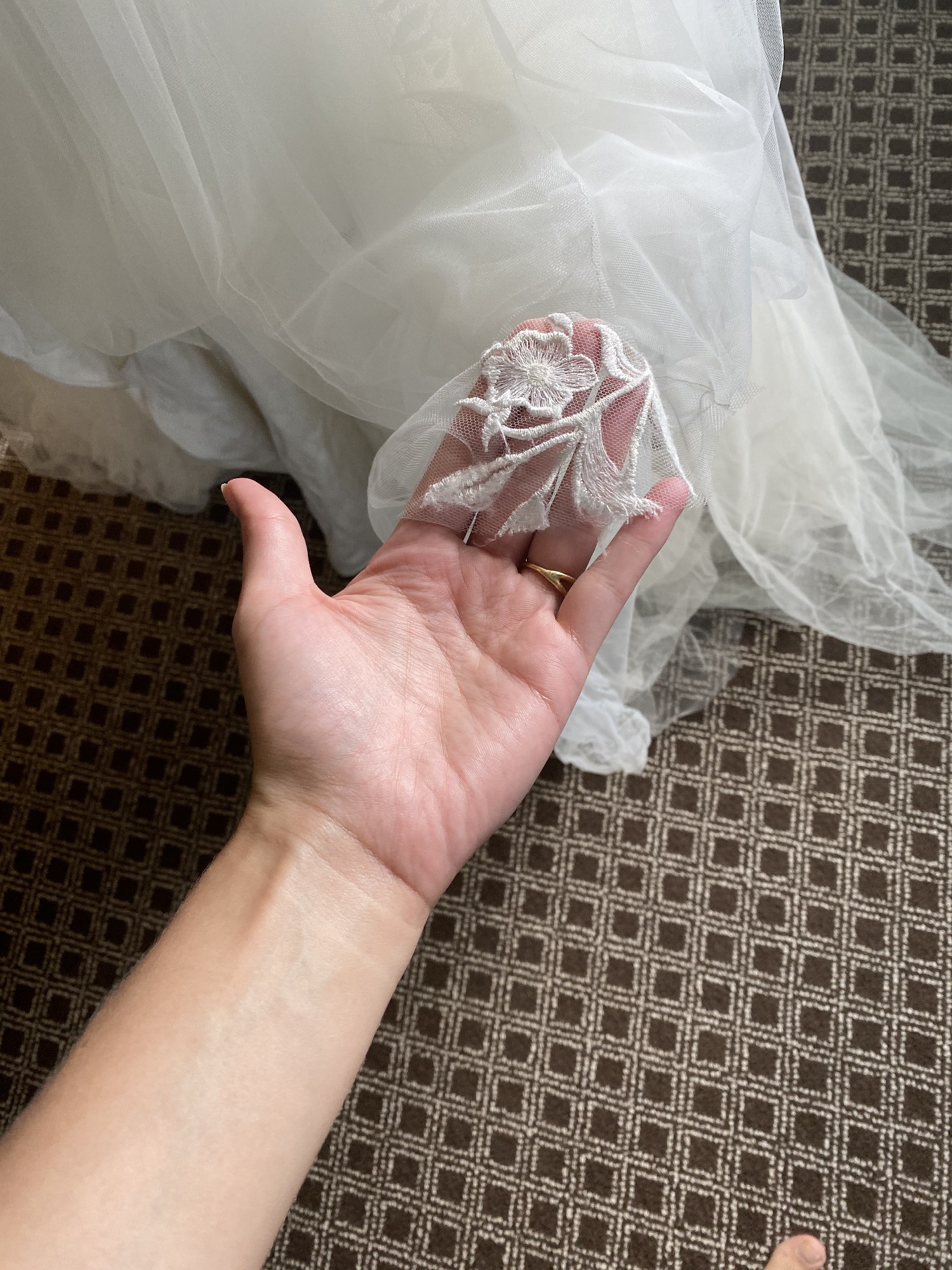 Alexandra Grecco, Marcelle Used Wedding Dress Save 20% - Stillwhite