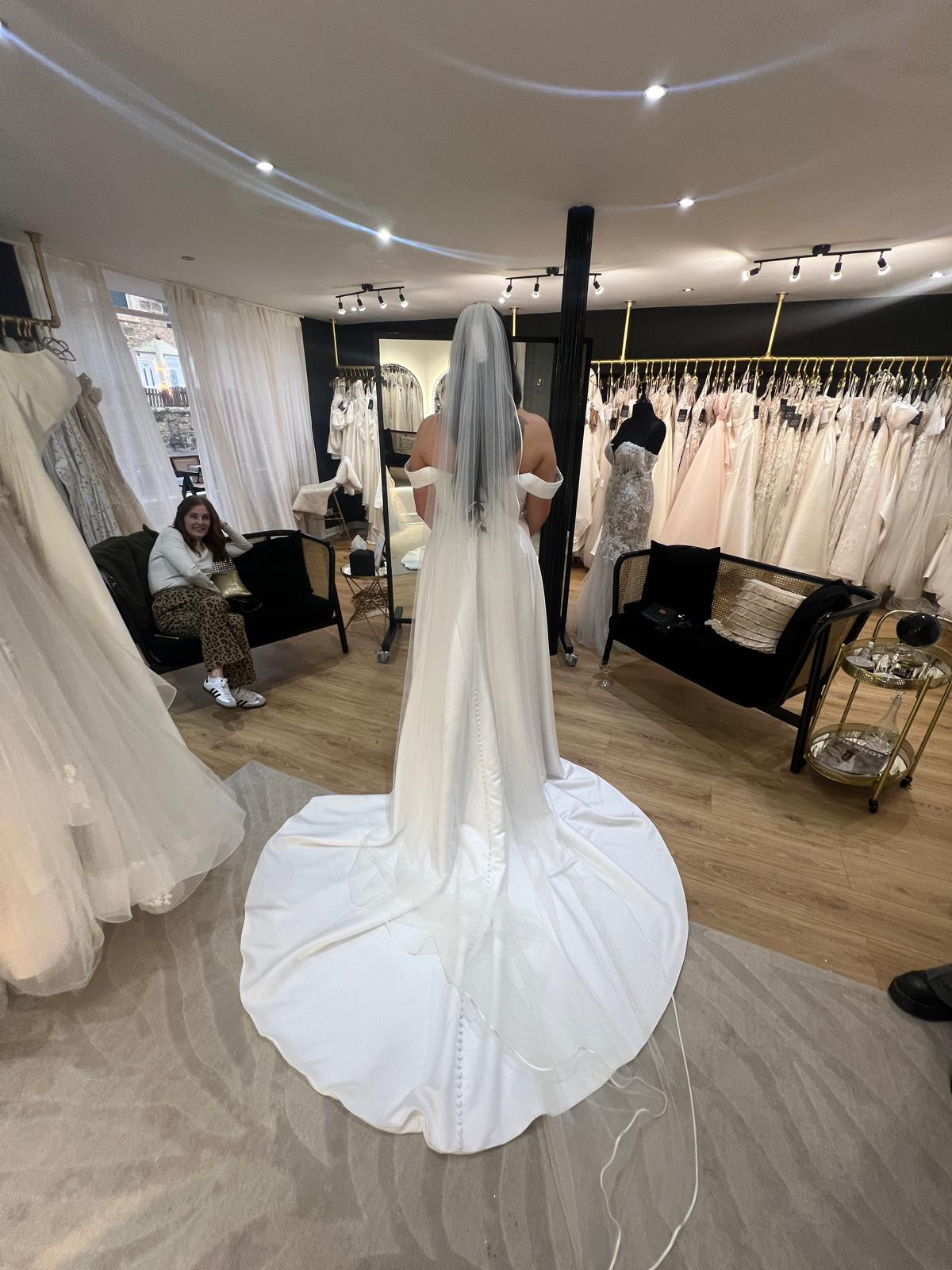 Serene By Madi Lane, Annalie New Wedding Dress - Stillwhite