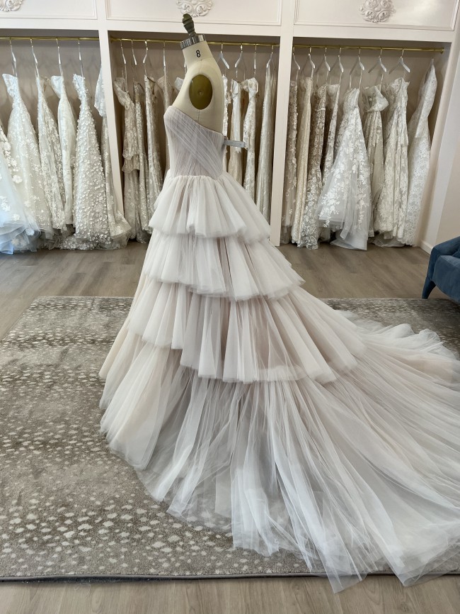 Anne Barge, Inman Wedding Dress Save 30% - Stillwhite