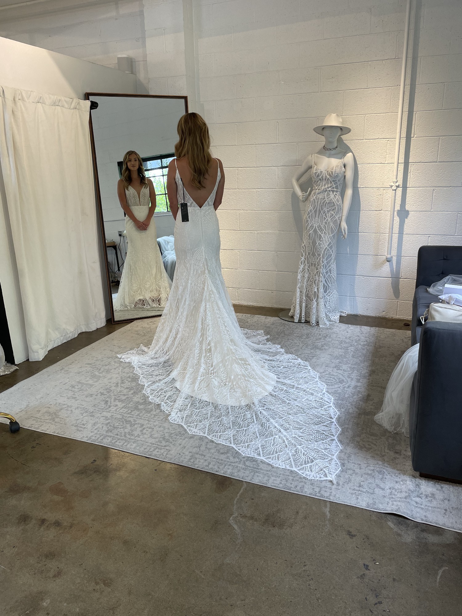 Rish Bridal Alia New Wedding Dress Save 29% - Stillwhite