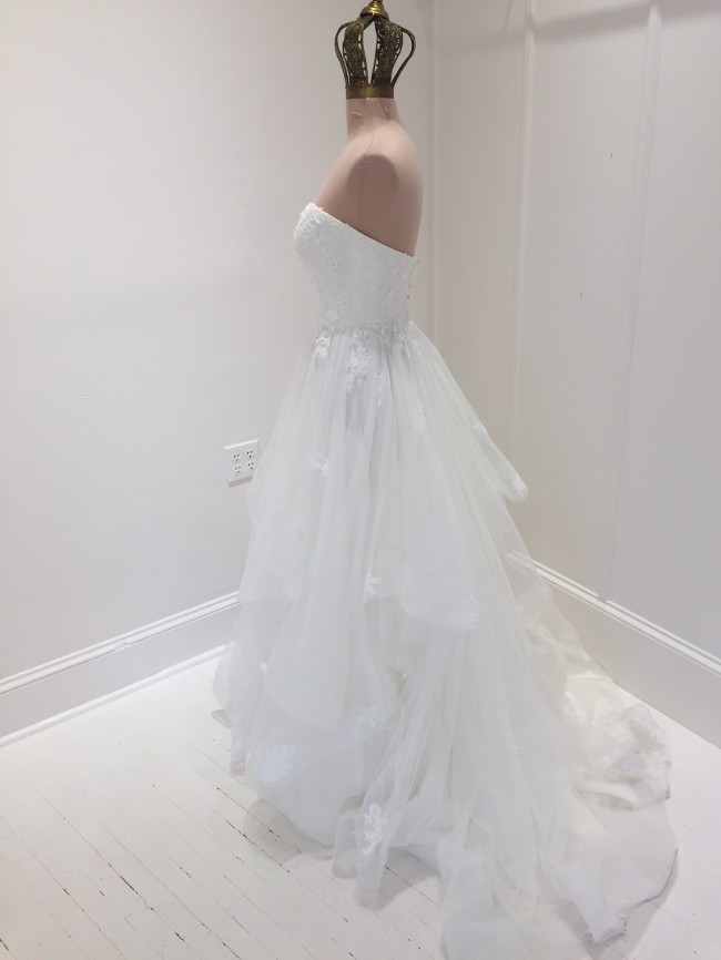 Stella York, 6765 Sample Wedding Dress Save 60% - Stillwhite