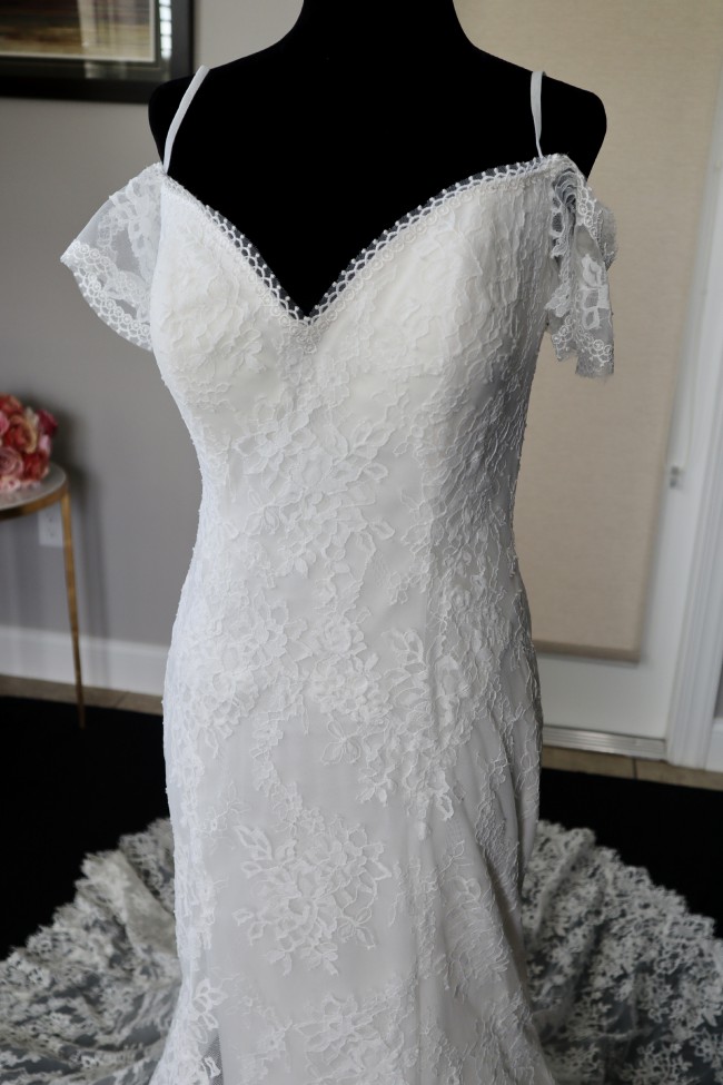 Allure Romance, 3202 New Wedding Dress Save 58% - Stillwhite