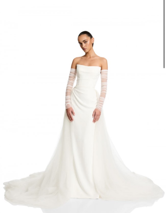 Chosen By KYHA Lucia Gown & Wren Over Skirt New Wedding Dress Save 33% ...