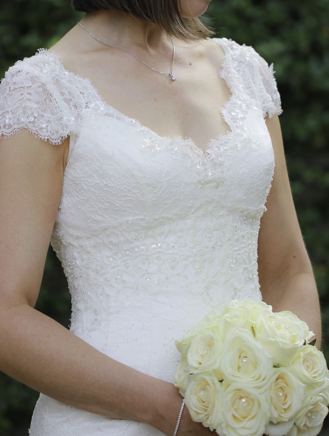 Sassi Holford Claudia/Jasmine combination Second Hand Wedding Dress ...