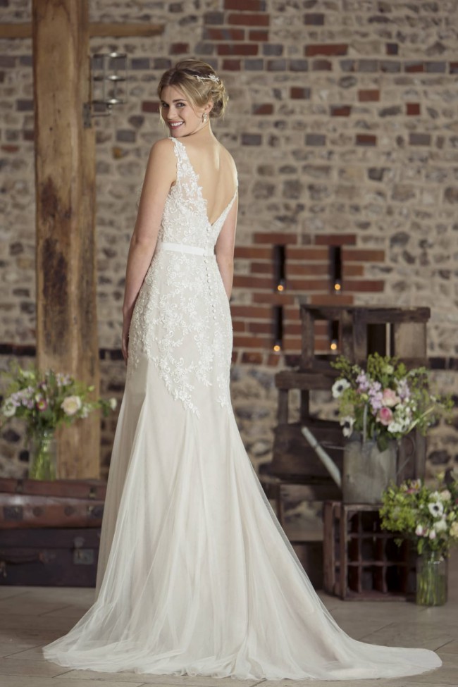 True Bride New Wedding Dress Save 53% - Stillwhite