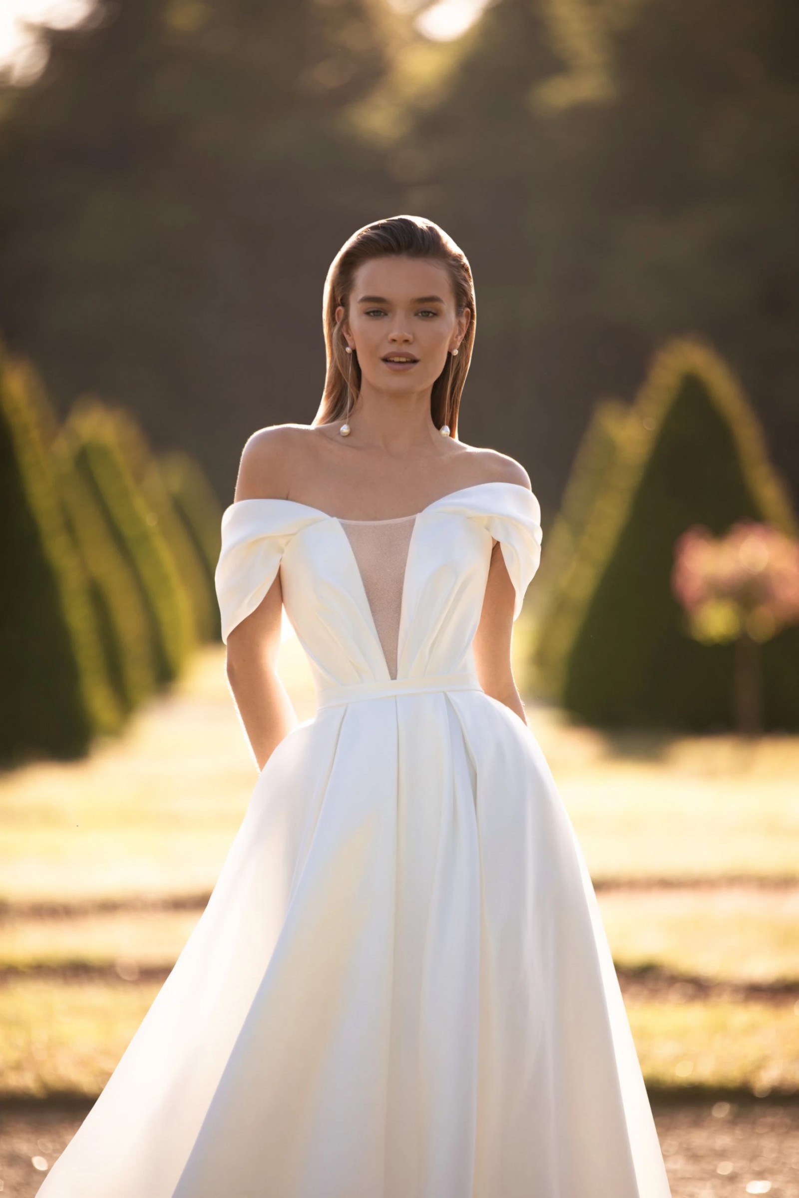 Pollardi Sample Wedding Dress Save 57% - Stillwhite