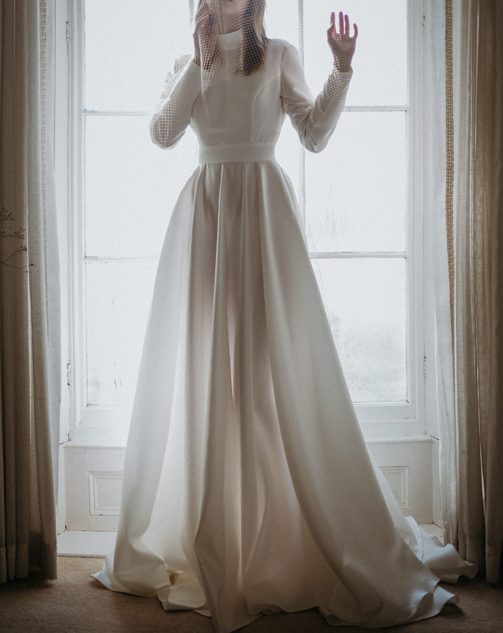 Sanyukta Shrestha Autumn gown Sample Wedding Dress Save 50% - Stillwhite