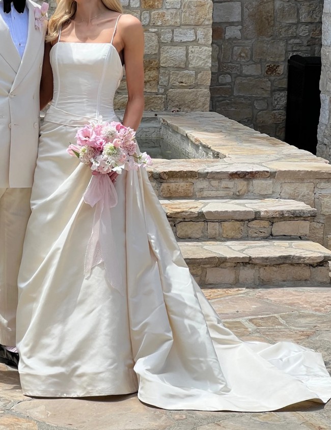 Vera Wang Wedding Dress Save 35% - Stillwhite