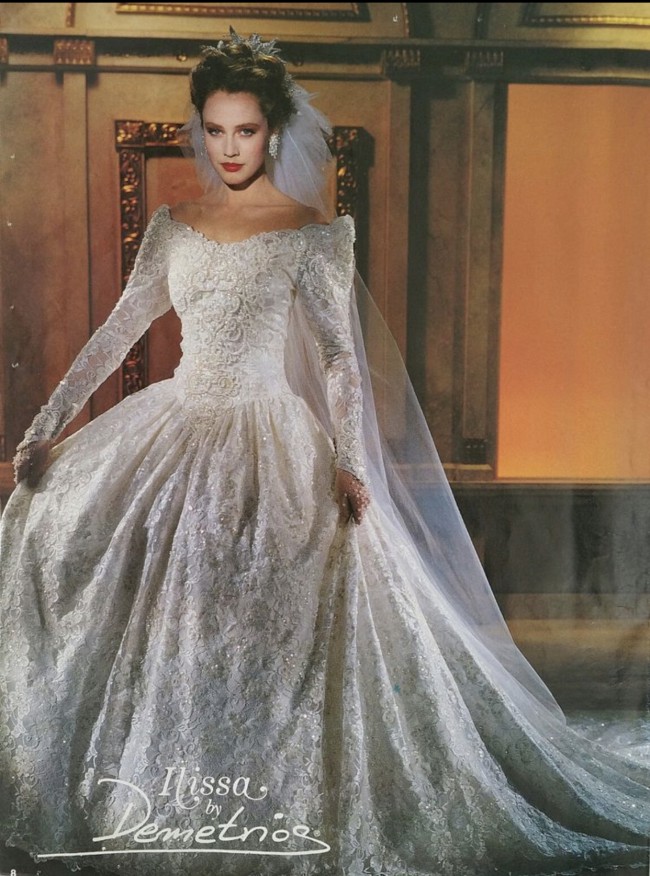 Demetrios Illissa Wedding Dress Save 90 Stillwhite