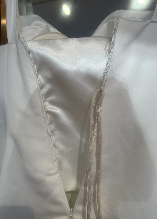 Private Label, Paris New Wedding Dress Save 55% - Stillwhite