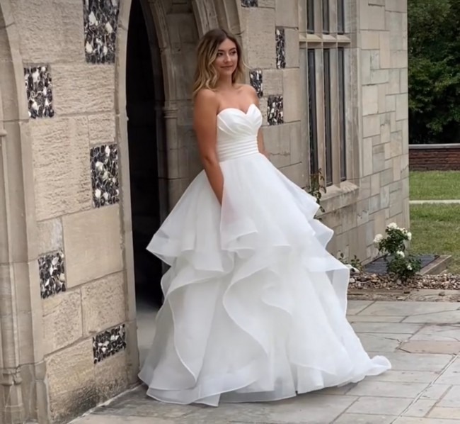 Matthew Christopher New Wedding Dress Save 4% - Stillwhite