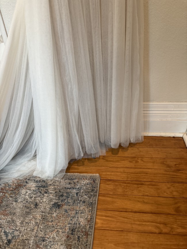 Casablanca Bridal, Della New Wedding Dress Save 80% - Stillwhite
