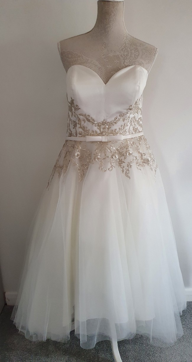 True Bride New Wedding Dress Save 65% - Stillwhite