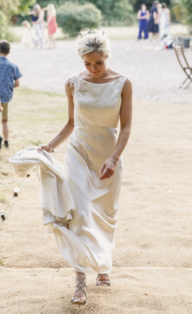 Sassi Holford Nadia Second Hand Wedding Dress Save 65% - Stillwhite