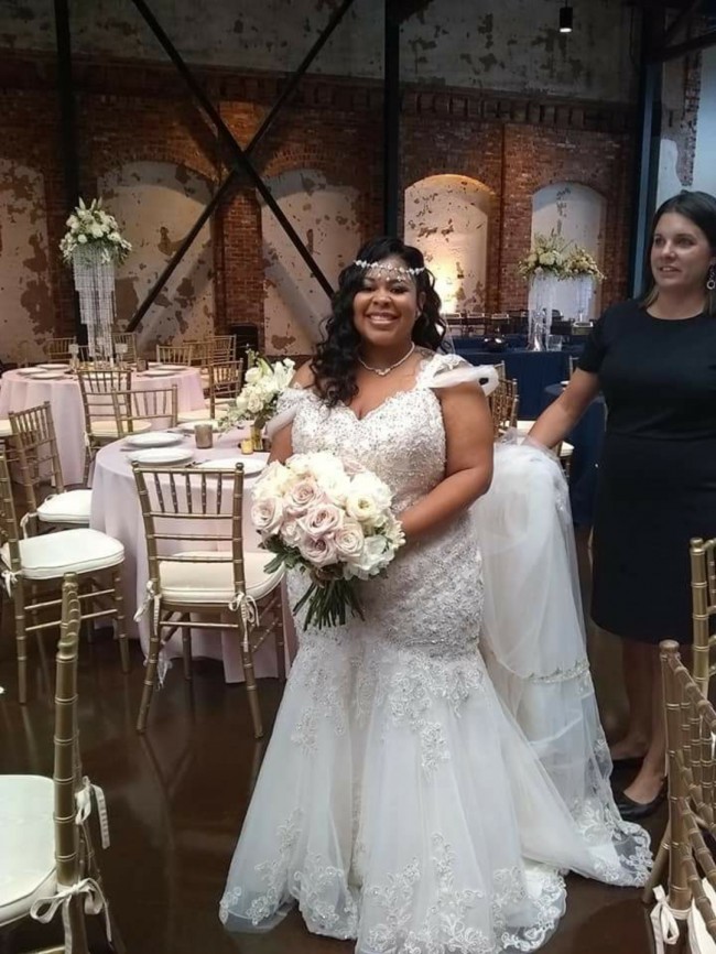 Danielle Caprese 113265XS Second Hand Wedding Dress - Stillwhite