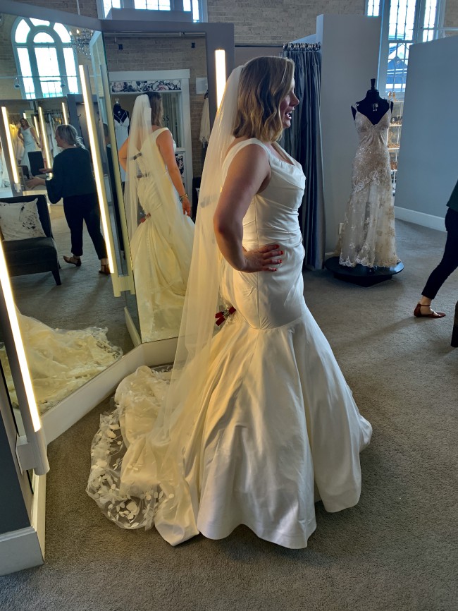 Matthew Christopher Nora Wedding Dress Save 86% - Stillwhite