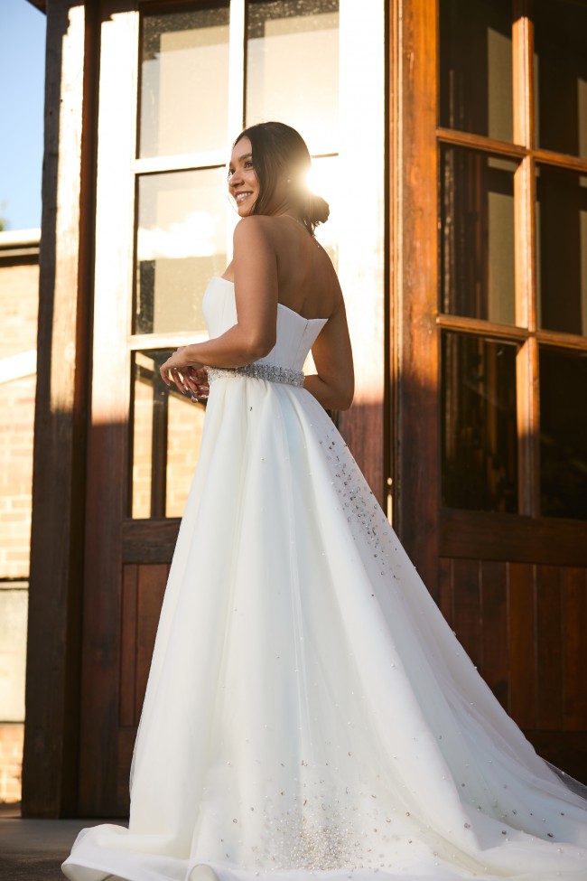Fit & Flare Sample Wedding Dress Save 93% - Stillwhite