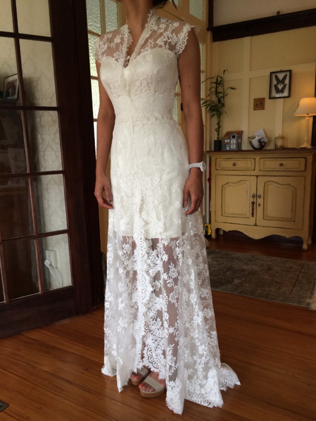 Mariana Hardwick Ashley Lace Dress Sample Wedding Dress Save 80% ...