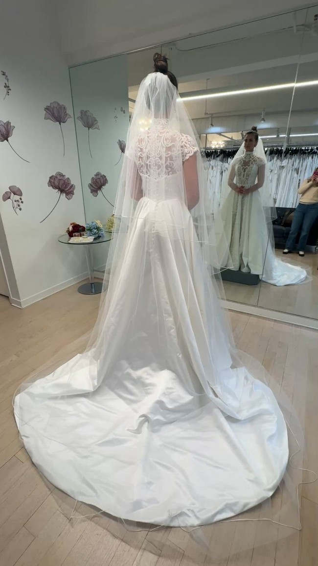La Premiere Bridal, Custom Fitted Ballgown New Wedding Dress Save 70% ...