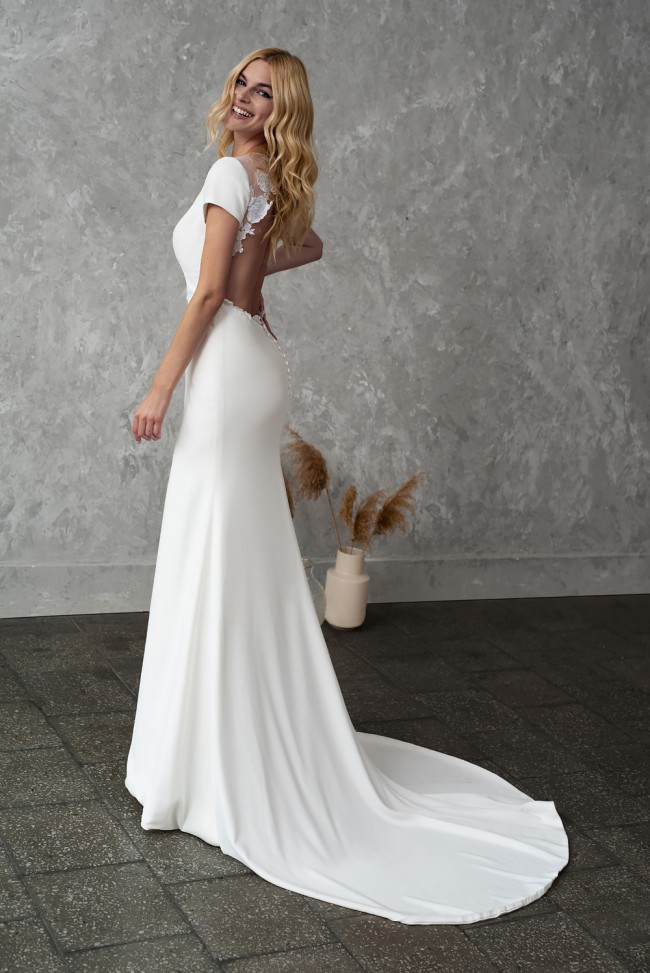 Love Spell Lucia Sample Wedding Dress Save 71% - Stillwhite