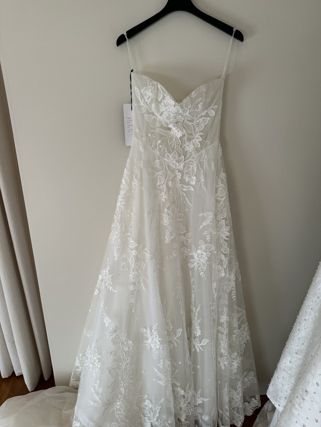 Flora Bridal, Gabriel Sample Wedding Dress Save 74% - Stillwhite