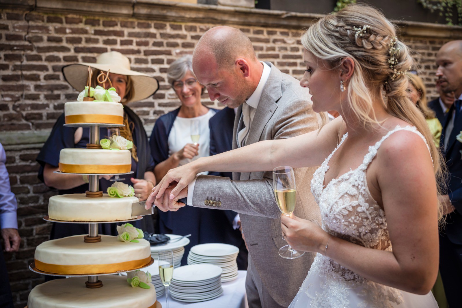 Ballgown Wedding Dress Save 72% - Stillwhite