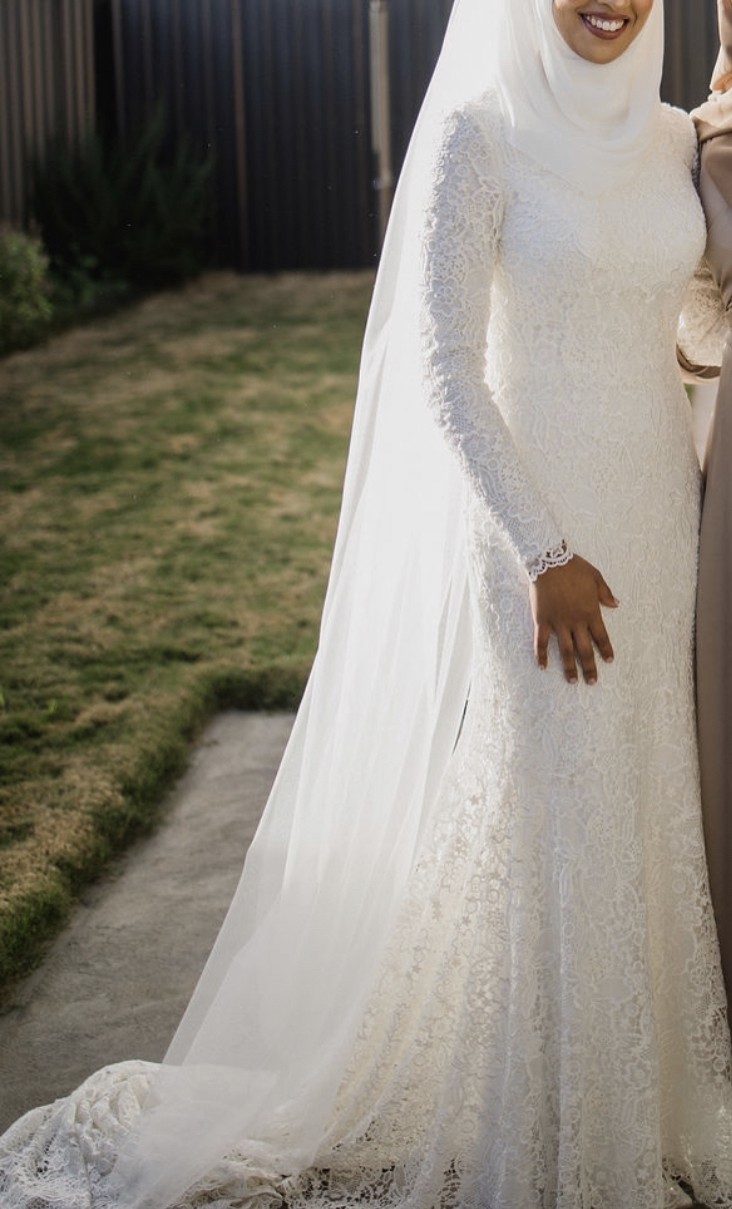 Kelly Lin Wedding Dress Save 40% - Stillwhite