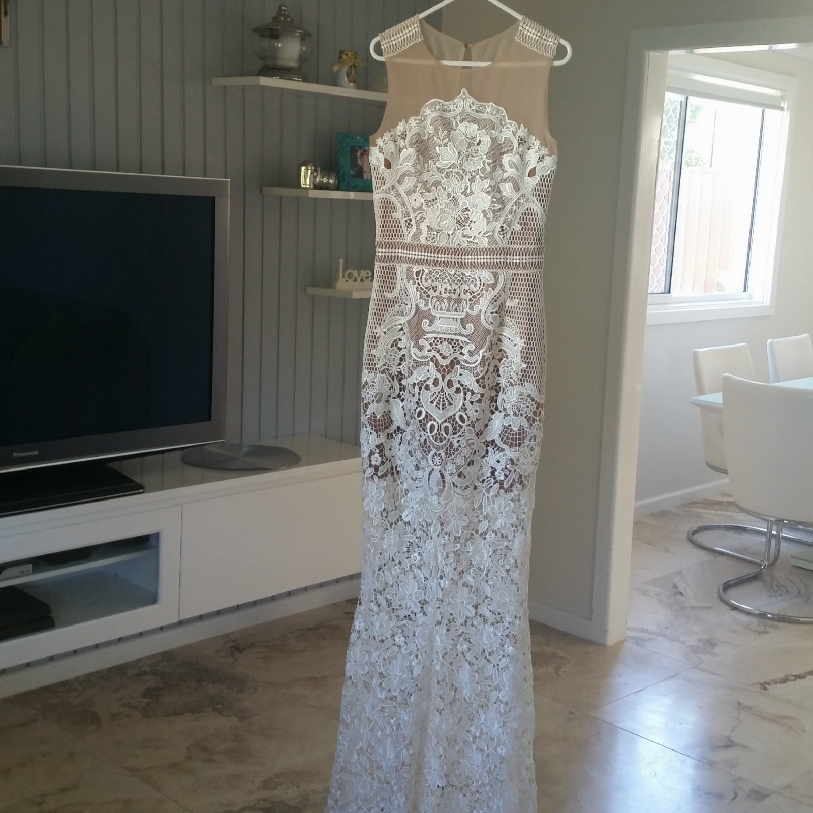 Grace Hart Renaissance Gown Preowned Wedding Dress - Stillwhite