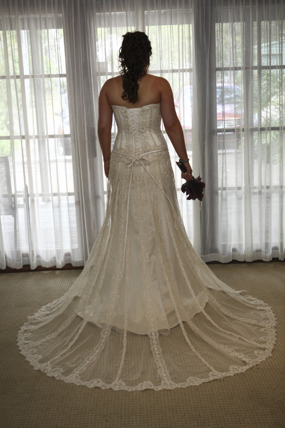 Maggie Sottero Preowned Wedding Dress Save 74 Stillwhite