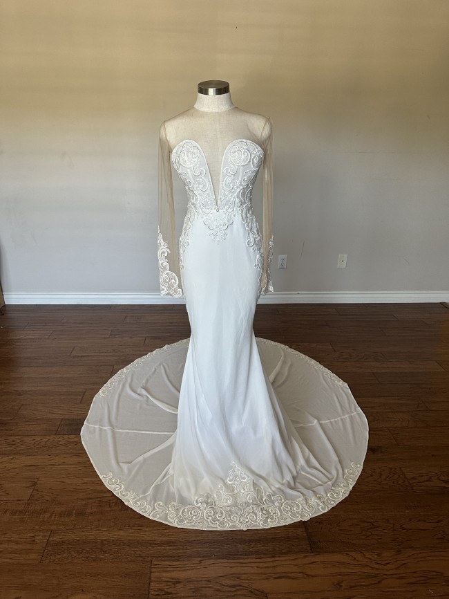 Muse By Berta Sample Wedding Dress Save 83% - Stillwhite