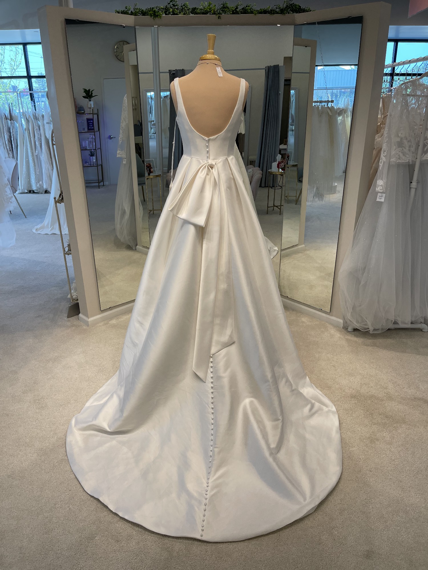 Stella York Sample Wedding Dress Save 55% - Stillwhite