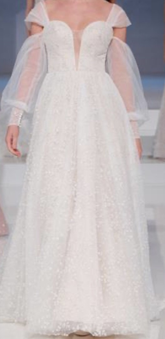 Loré White New Wedding Dress Save 77% - Stillwhite