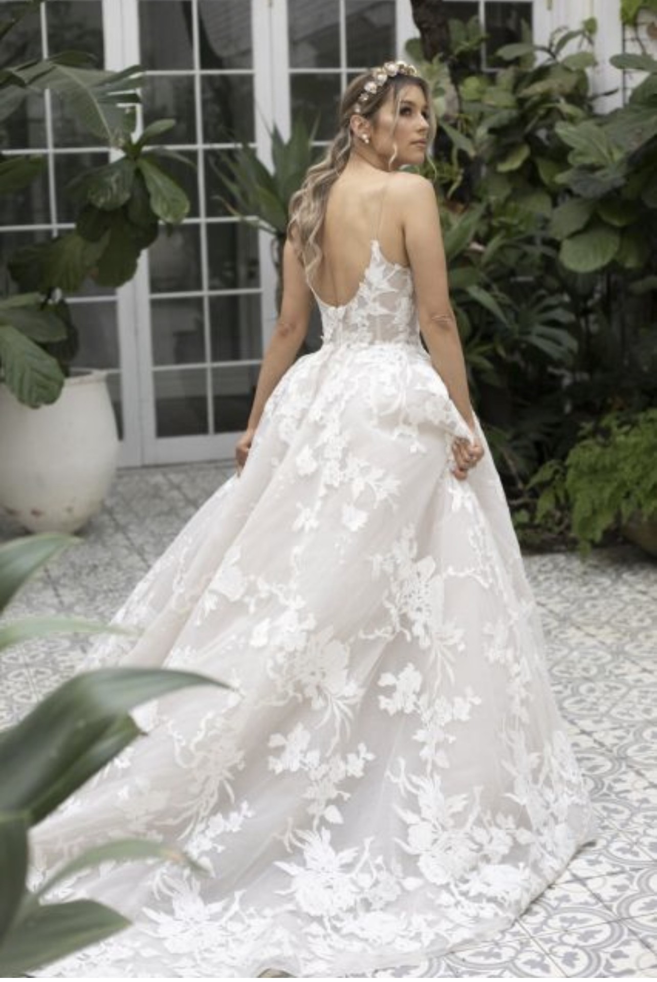 Monique Lhuillier Maeve Wedding Dress Save 46% - Stillwhite