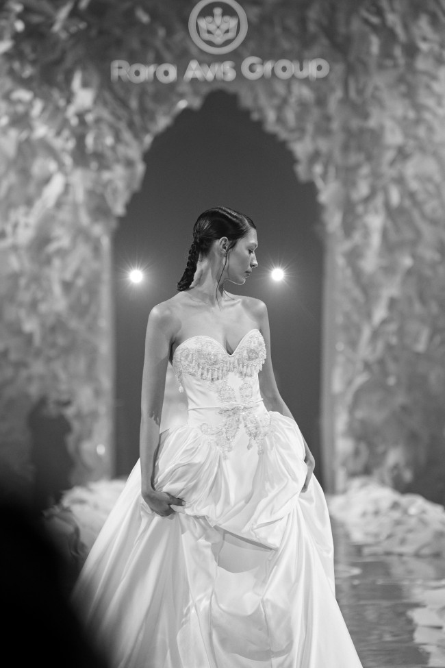 Rara Avis, Gallant New Wedding Dress Save 20% - Stillwhite