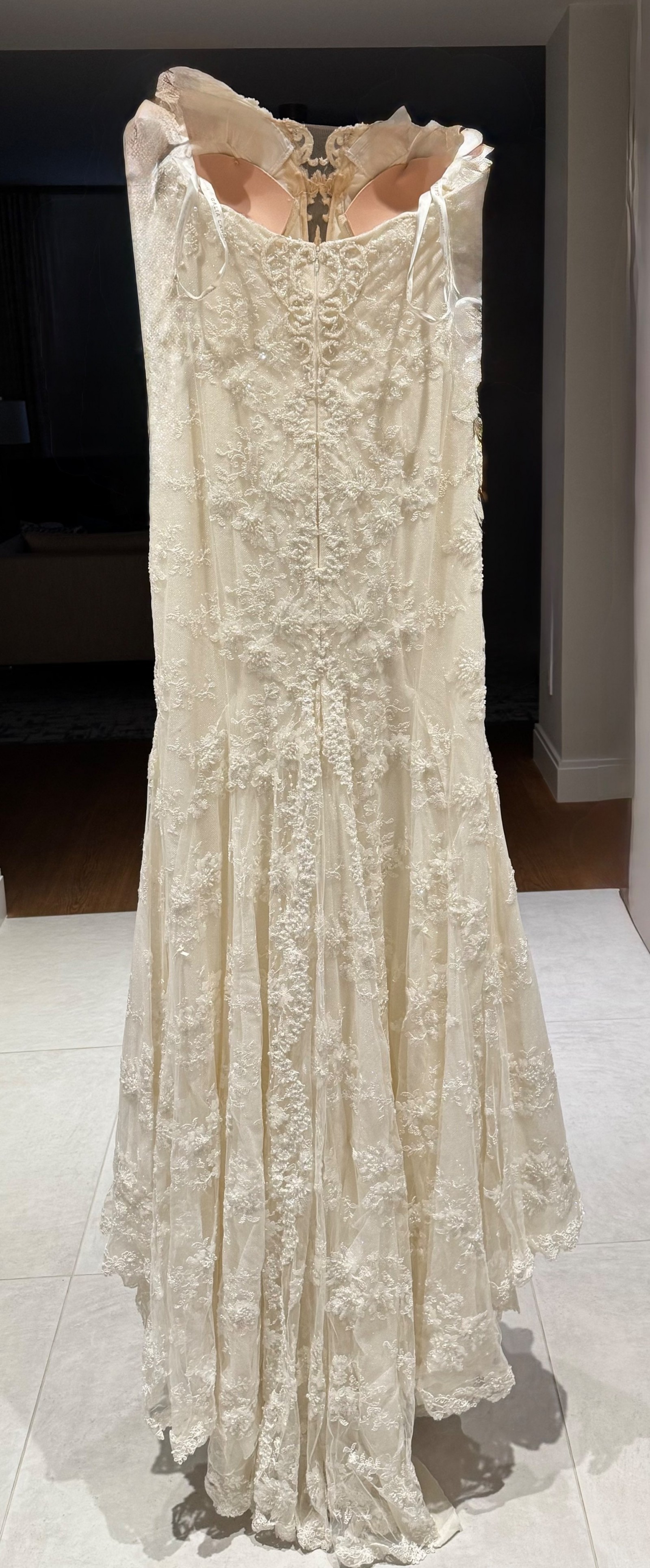 Galia Lahav, Guerlain New Wedding Dress Save 55% - Stillwhite