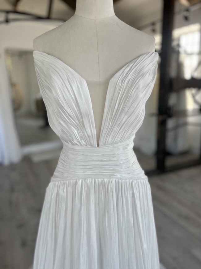 Hera Couture Hailey Sample Wedding Dress Save 48% - Stillwhite